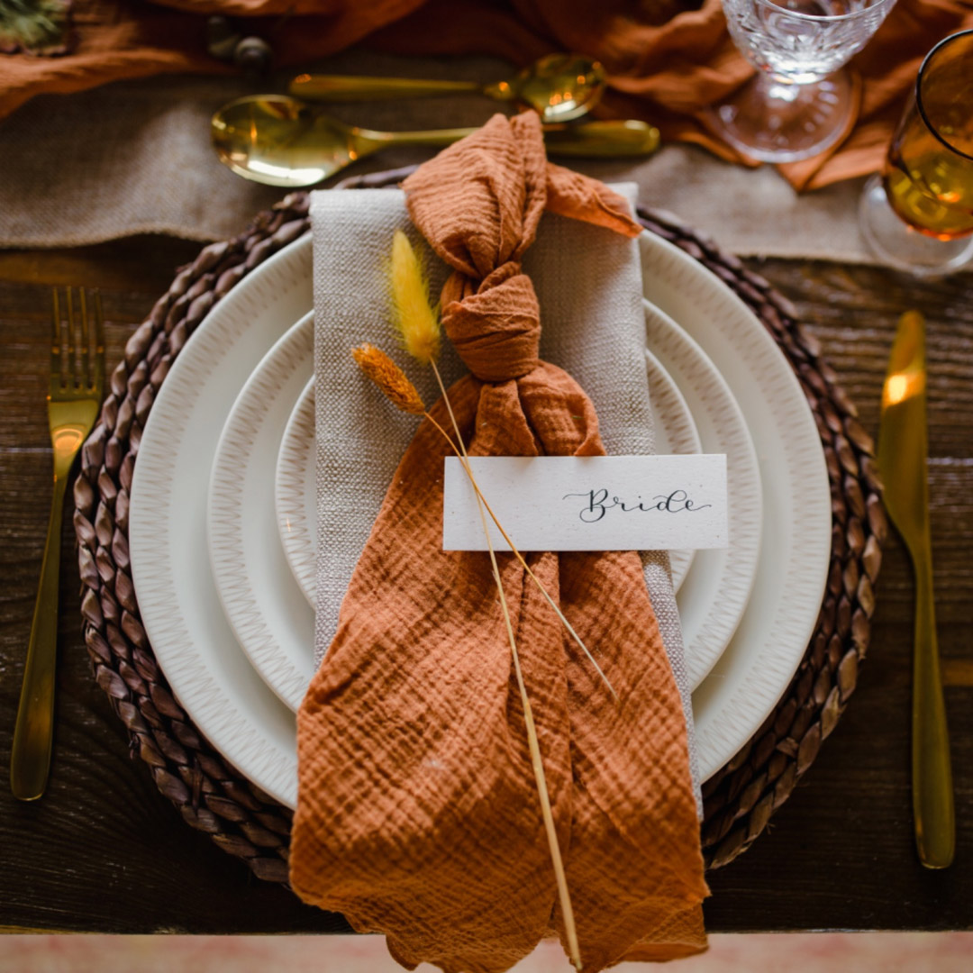 Clare Warren Calligraphy - The Event Company EA Ltd